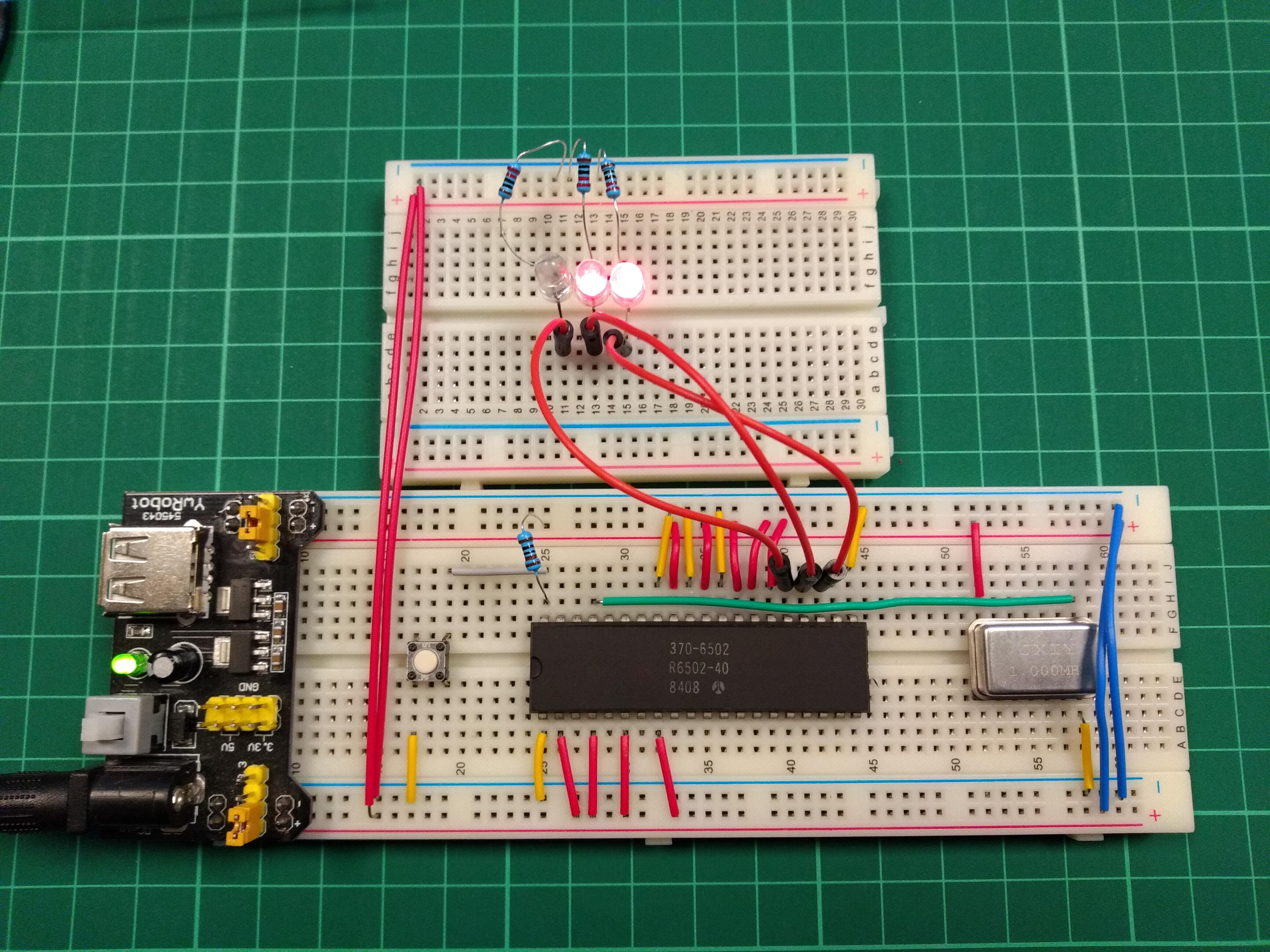 Testing a 6502 CPU on a breadboard | Damian McMillan